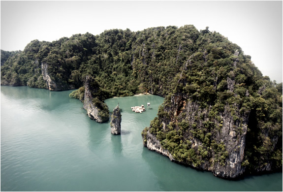 Archipelago Floating Cinema Thailand - Aquatic Urbanism